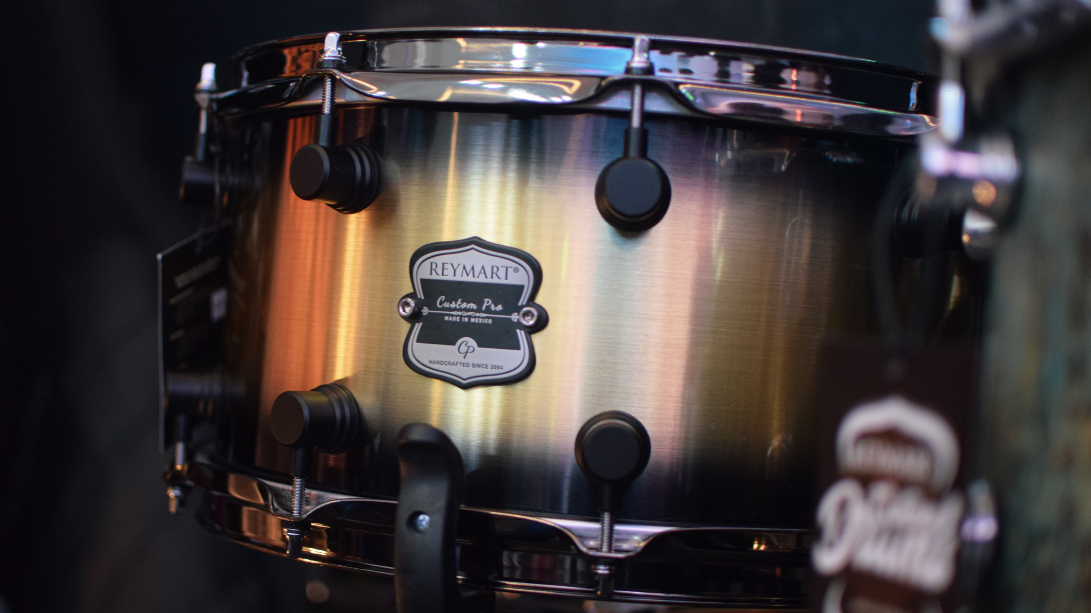 Tarolas de Latón REYMART | Brass Snare Drums – Reymart Custom Drums